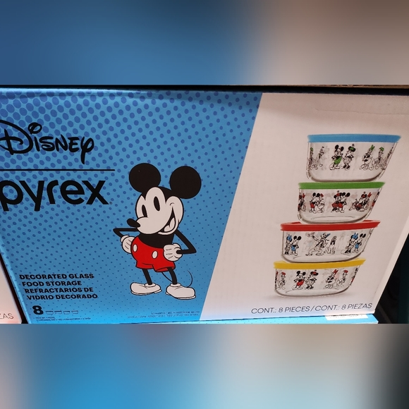 Disney | Kitchen | Pyrex 8piece Disney Mickey Mouse Friends Decorated ...